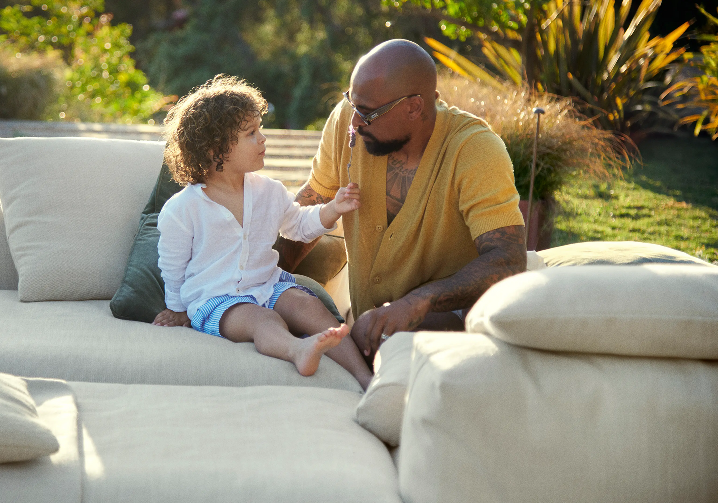 Outdoor Sofas & Loungemöbel – Komfort für draußen | vetsak®
